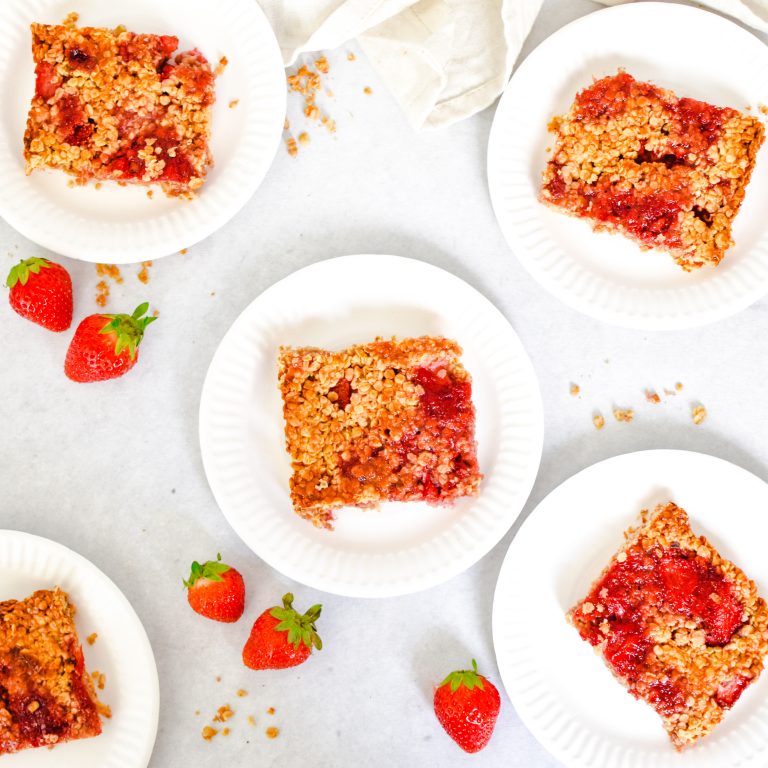 Recipe Vegan Strawberry Flapjacks - Anne Travel Foodie