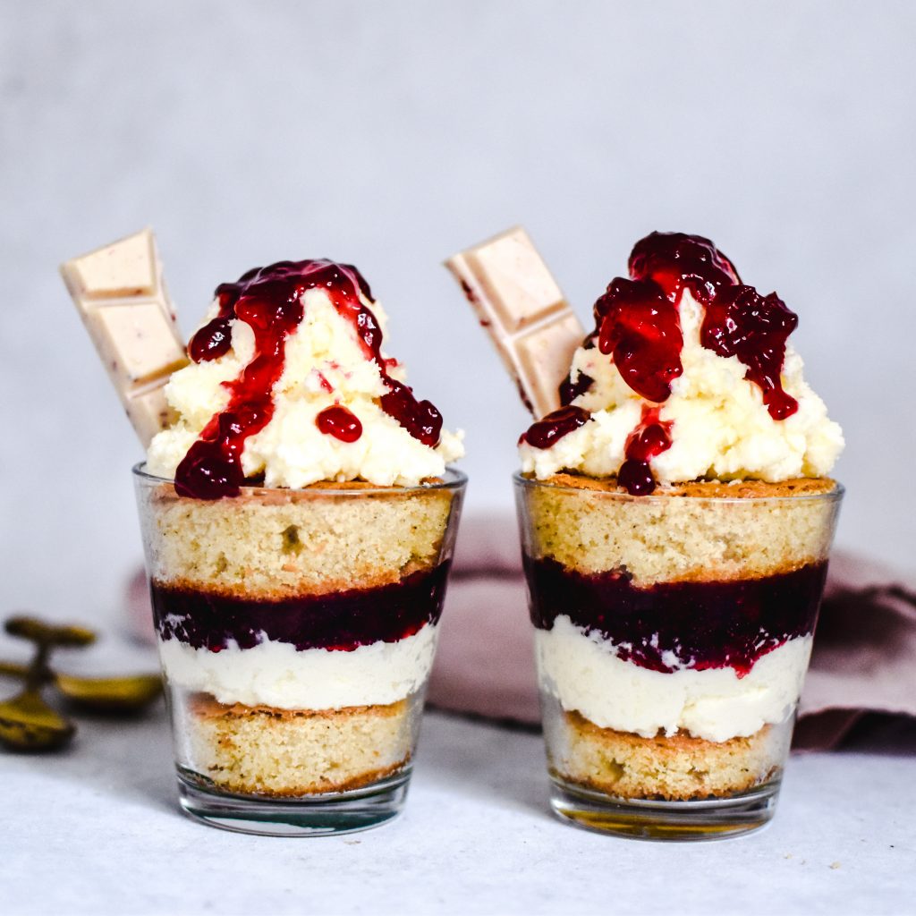 Broken Glass Cupcakes - Anne Travel Foodie