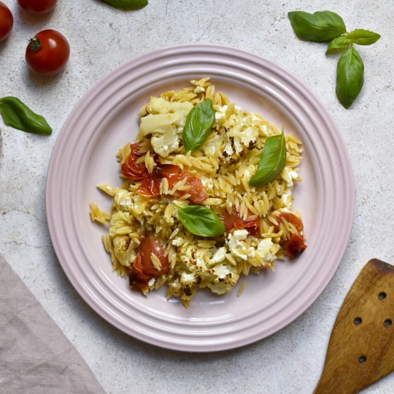 Baked feta with risoni and cauliflower - Anne Travel Foodie