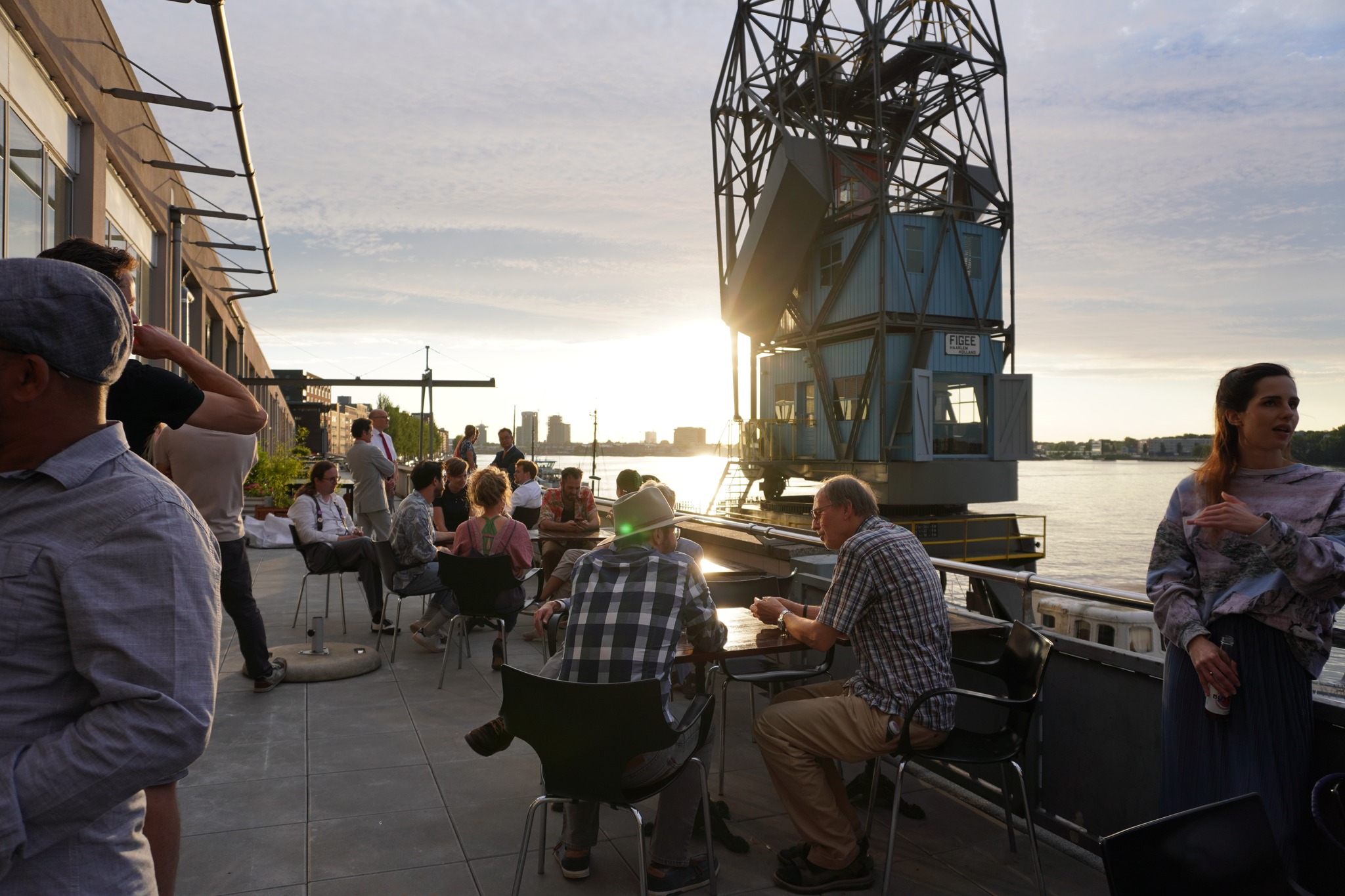 De 10 Beste Terrassen aan het Water in Amsterdam: Genieten met een ...